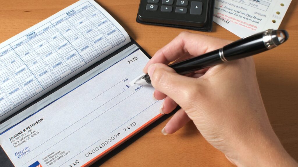 Types of Covers for Checkbooks and How to Use Them: A Detailed Guide ...